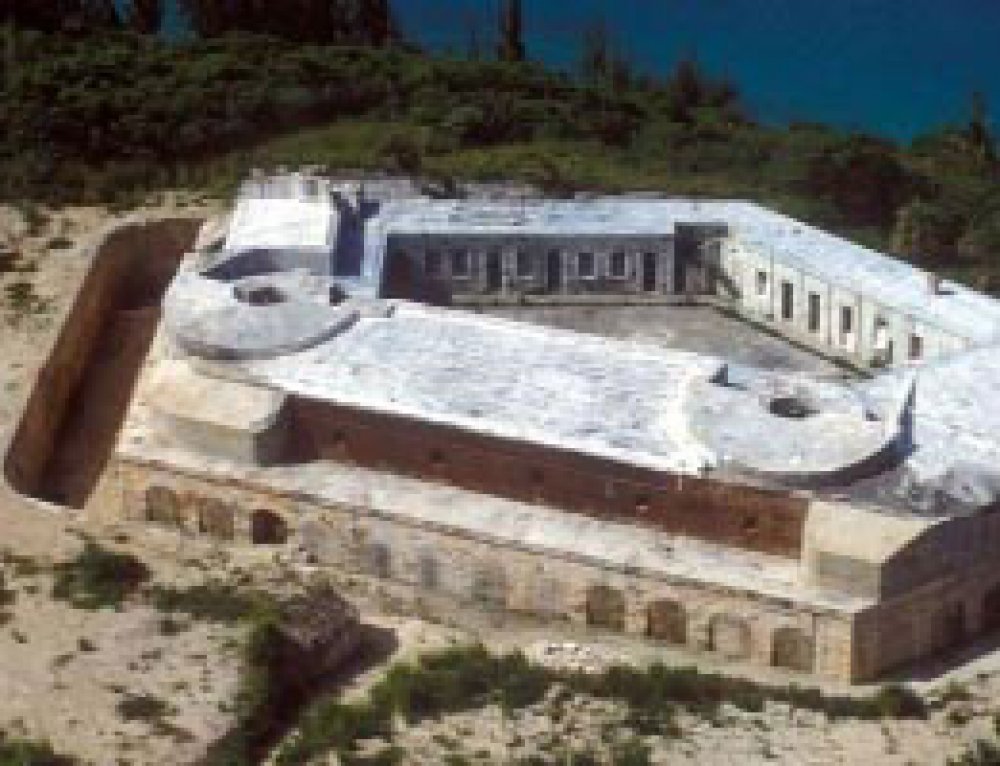 Fort St. Catherine Beach & Museum in Bermuda | Bermuda.com