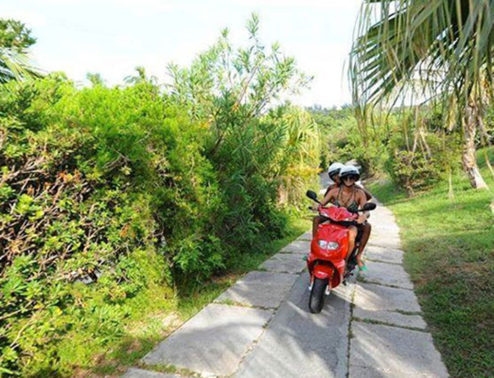 Bermuda Rental Car - Electric, Mini Car Rentals, and More! | Bermuda.com