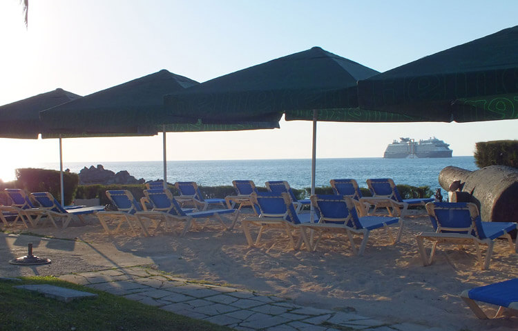 Bermuda Bars and Pubs | Bermuda.com