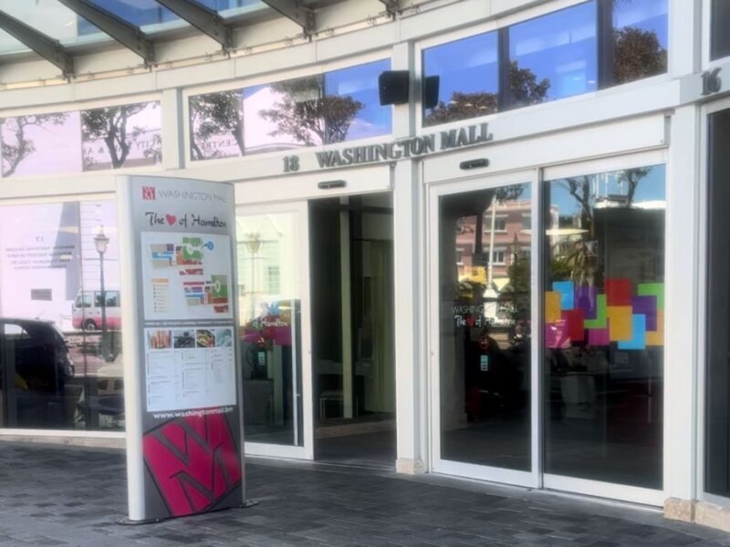 Shopping in Bermuda - Souviners, Boutiques and Fashion,